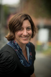 Simmone Howell | Official Publisher Page | Simon & Schuster