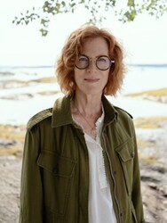 Libby Buck | Official Publisher Page | Simon & Schuster