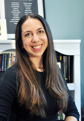 Know Your Newlywed Audiobook by Heather Taylor, Hillary Nussbaum, Elena ...