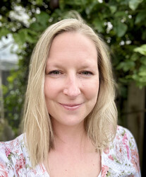 Sarah Lane | Official Publisher Page | Simon & Schuster AU