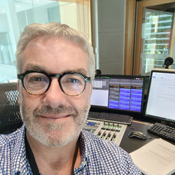 Geoff Hutchison | Official Publisher Page | Simon & Schuster AU