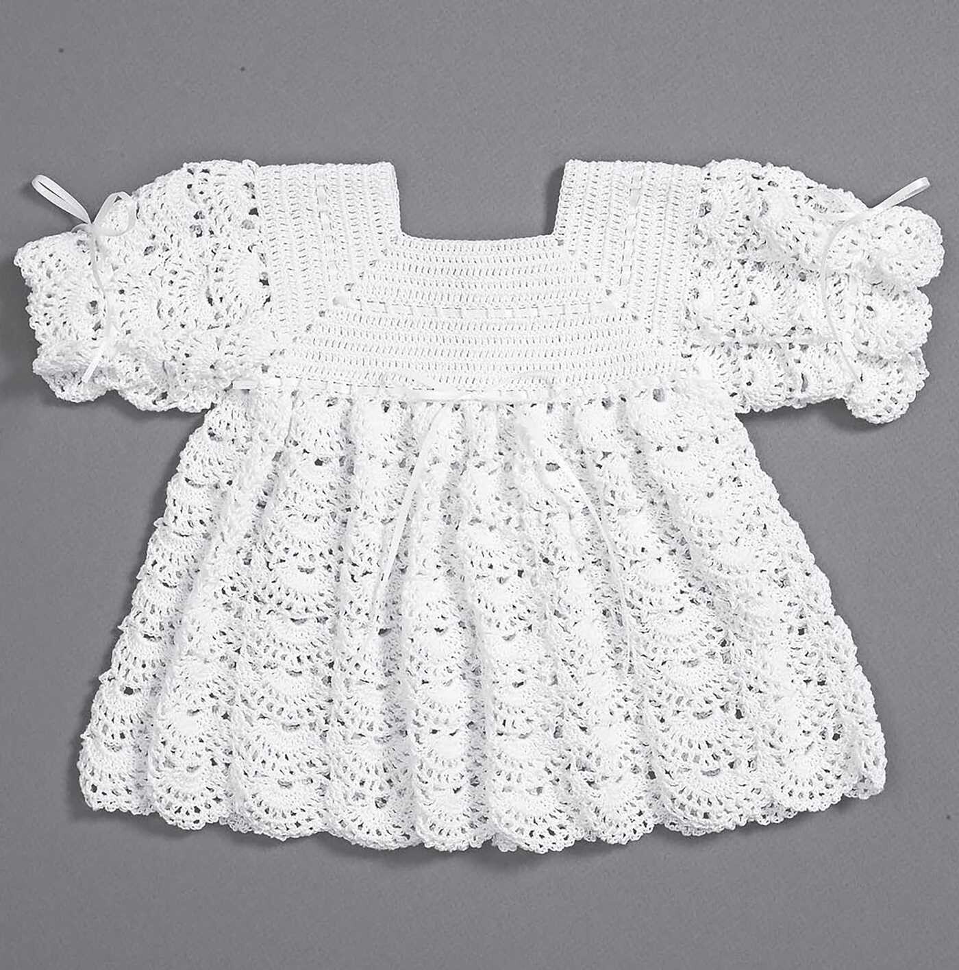 Christening Sets—Celebrate Your Newborn With an Heirloom Outfit! | Book ...