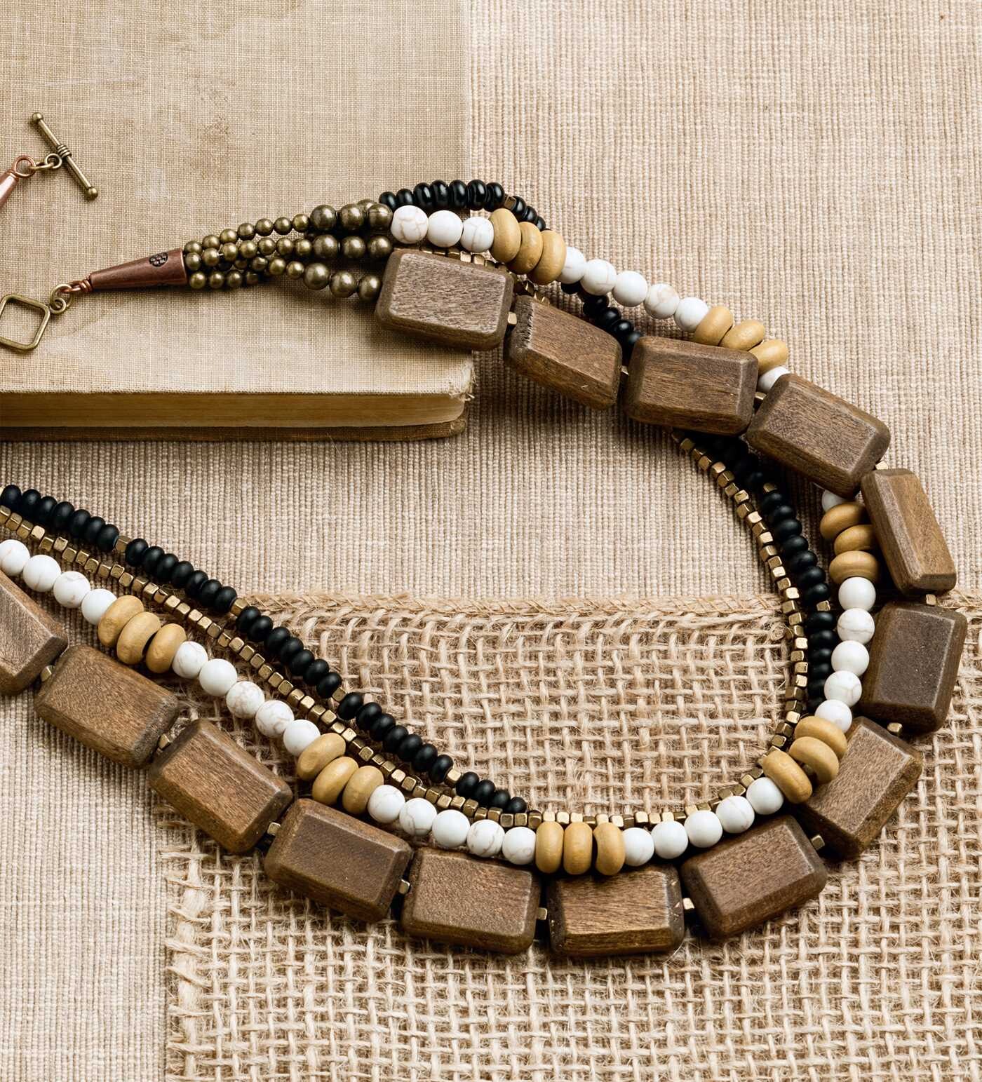 Bold Unique Jewelry | Book by Holly Witt-Allen | Official Publisher ...