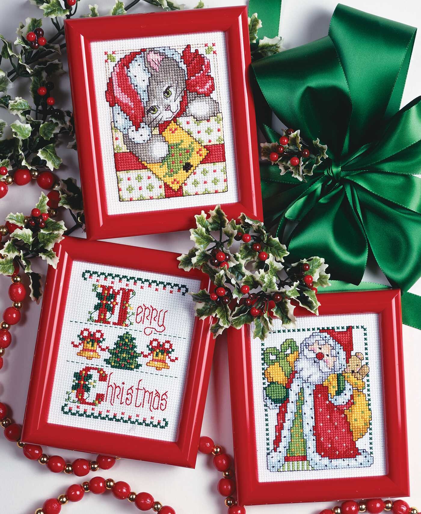 Embroider Fast & Festive 50 Christmas Designs | Book by Leisure Arts ...