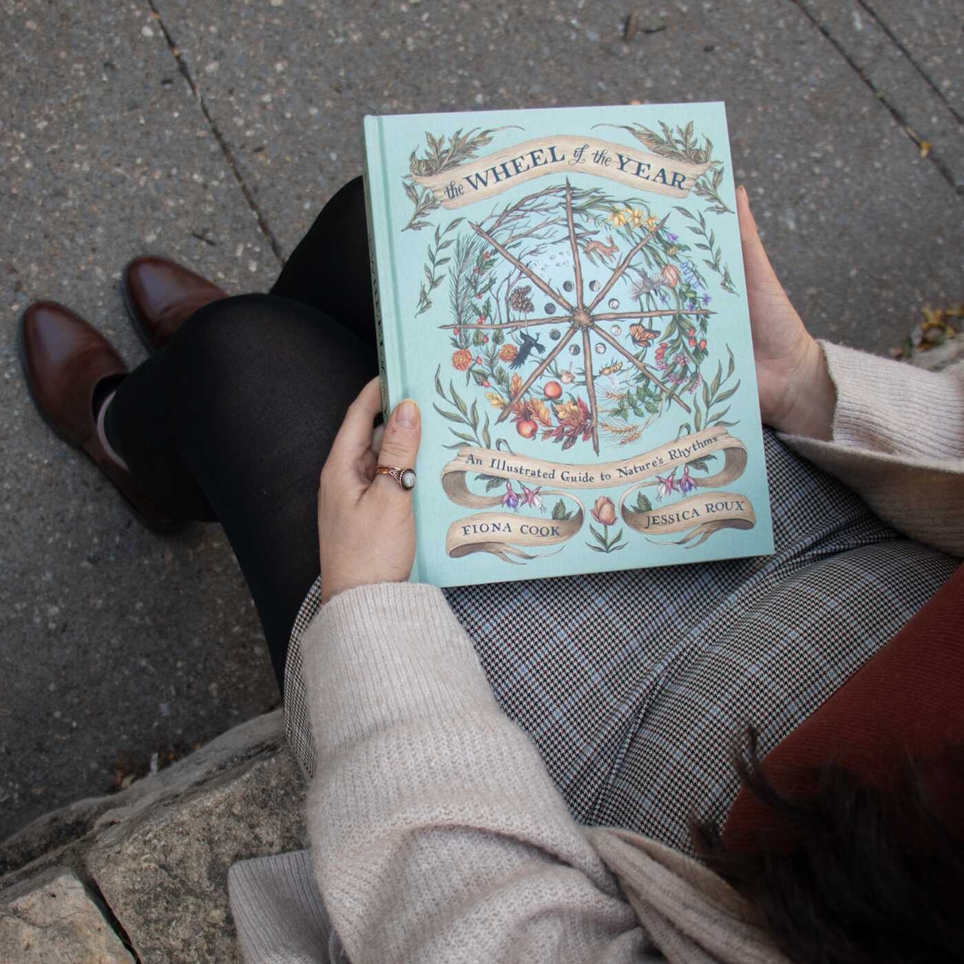 The Wheel of the Year | Book by Fiona Cook, Jessica Roux | Official ...