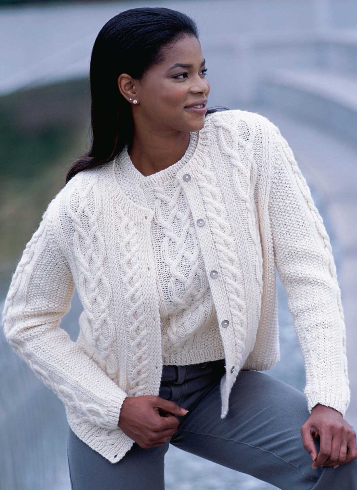 Better Homes and Gardens Knitted Sweaters for Her | Book by Leisure ...