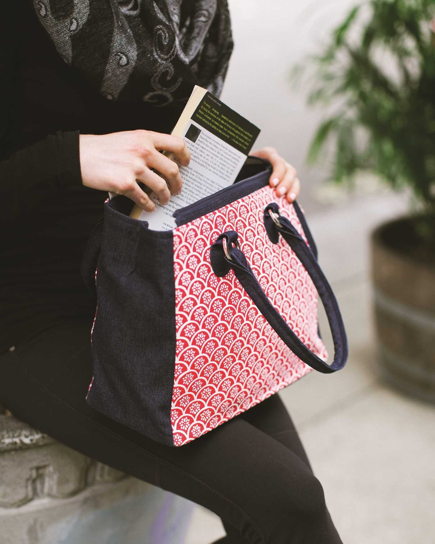 The Better Bag Maker | Book by Nicole Mallalieu | Official Publisher ...