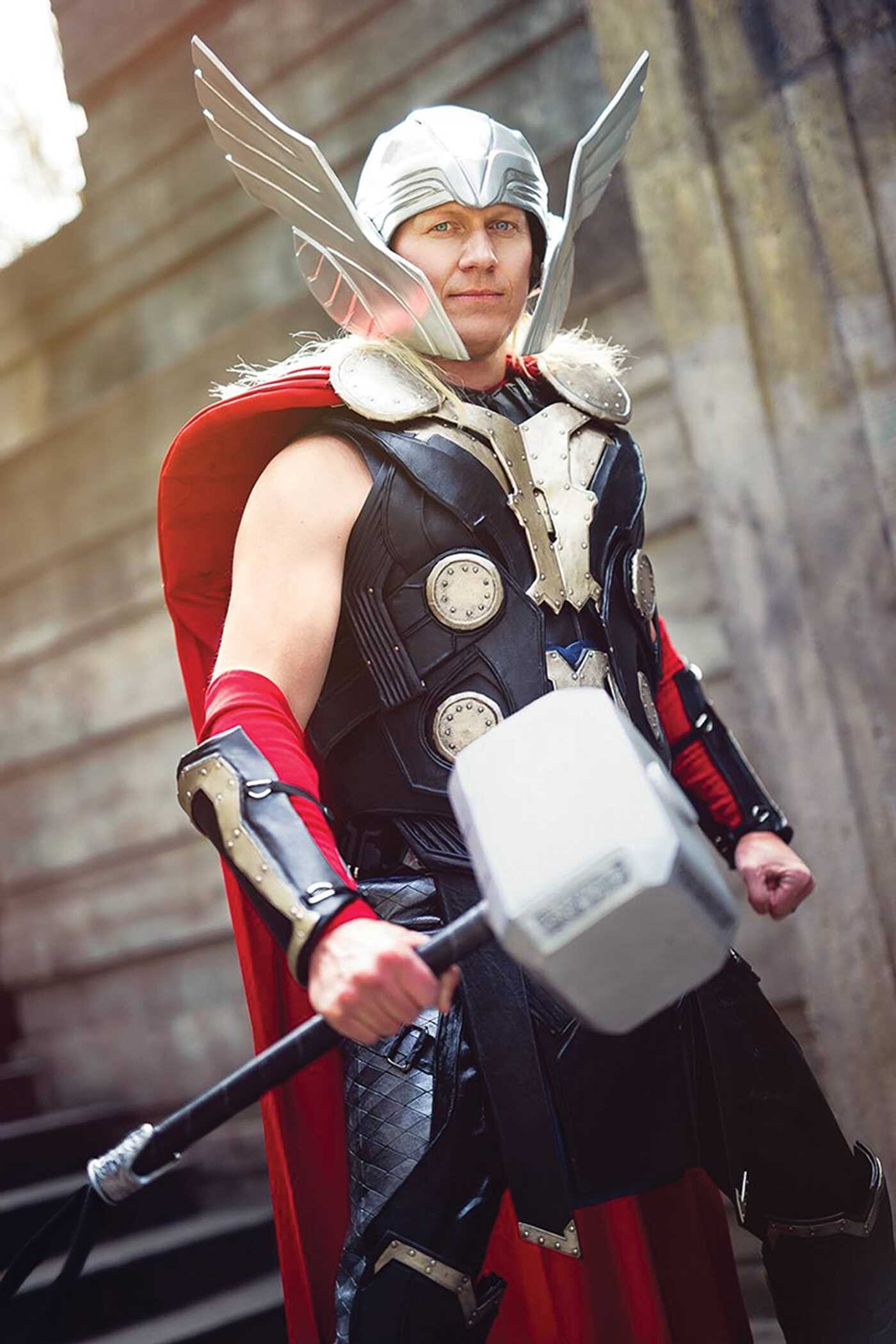 Cosplayer's Ultimate Guide to EVA Foam | Book by Beverly Downen ...