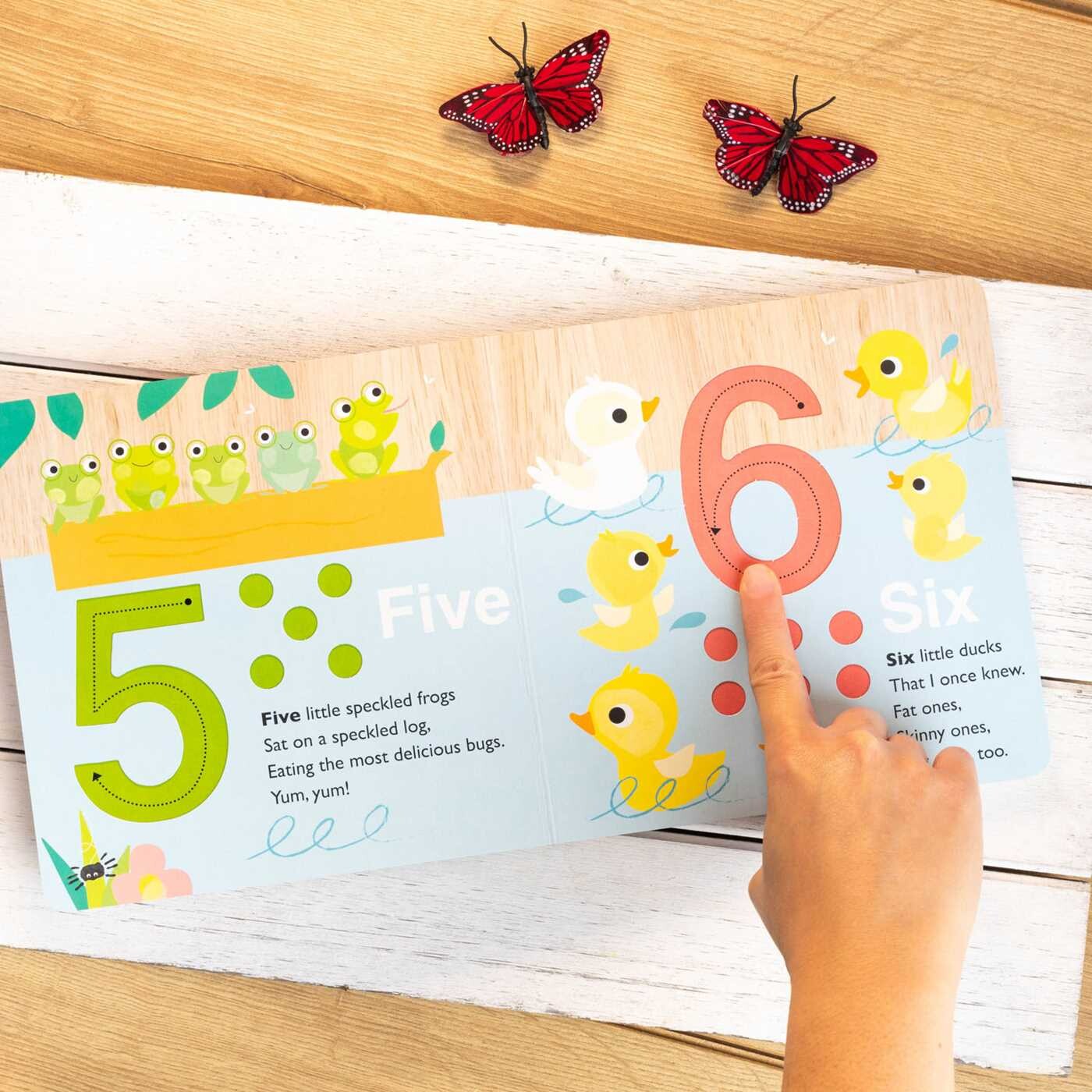 Touch and Trace: 1, 2, 3 Count with Me | Book by Editors of Silver ...