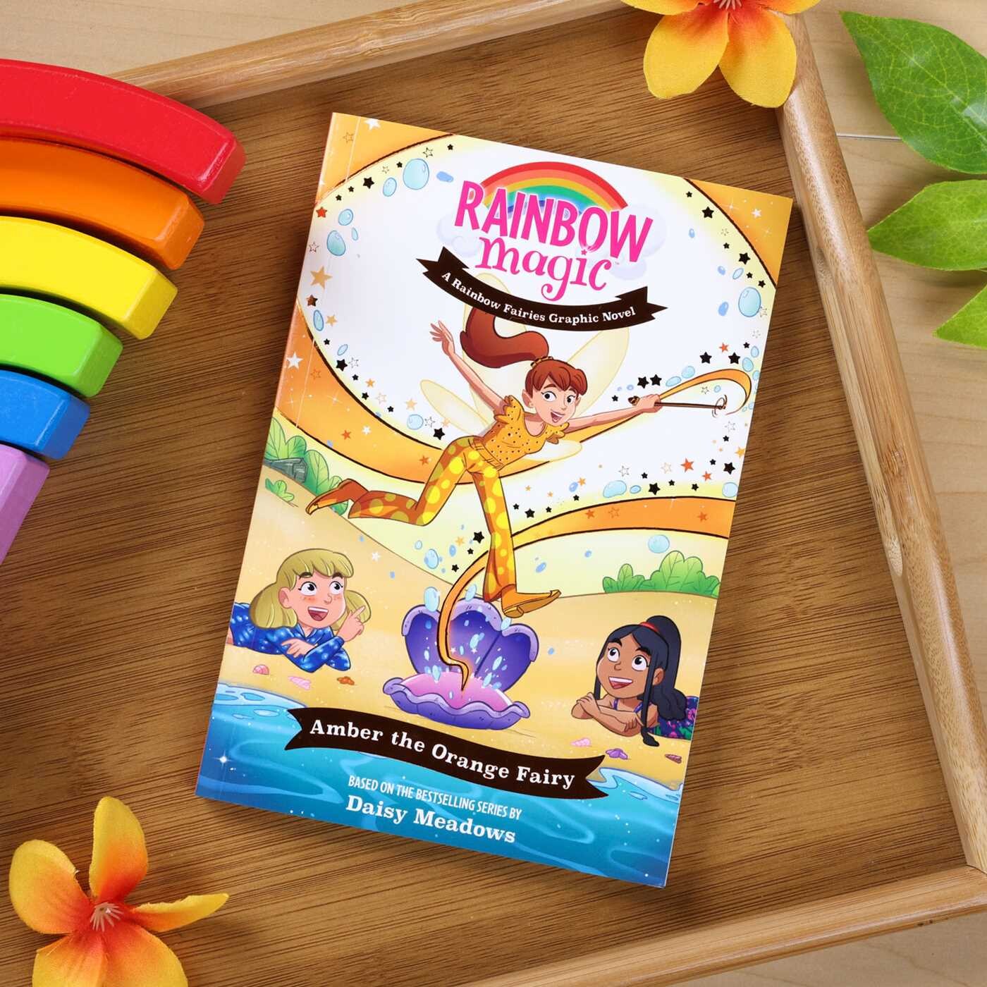Rainbow Magic Rainbow Fairies #2: Amber the Orange Fairy Graphic Novel ...