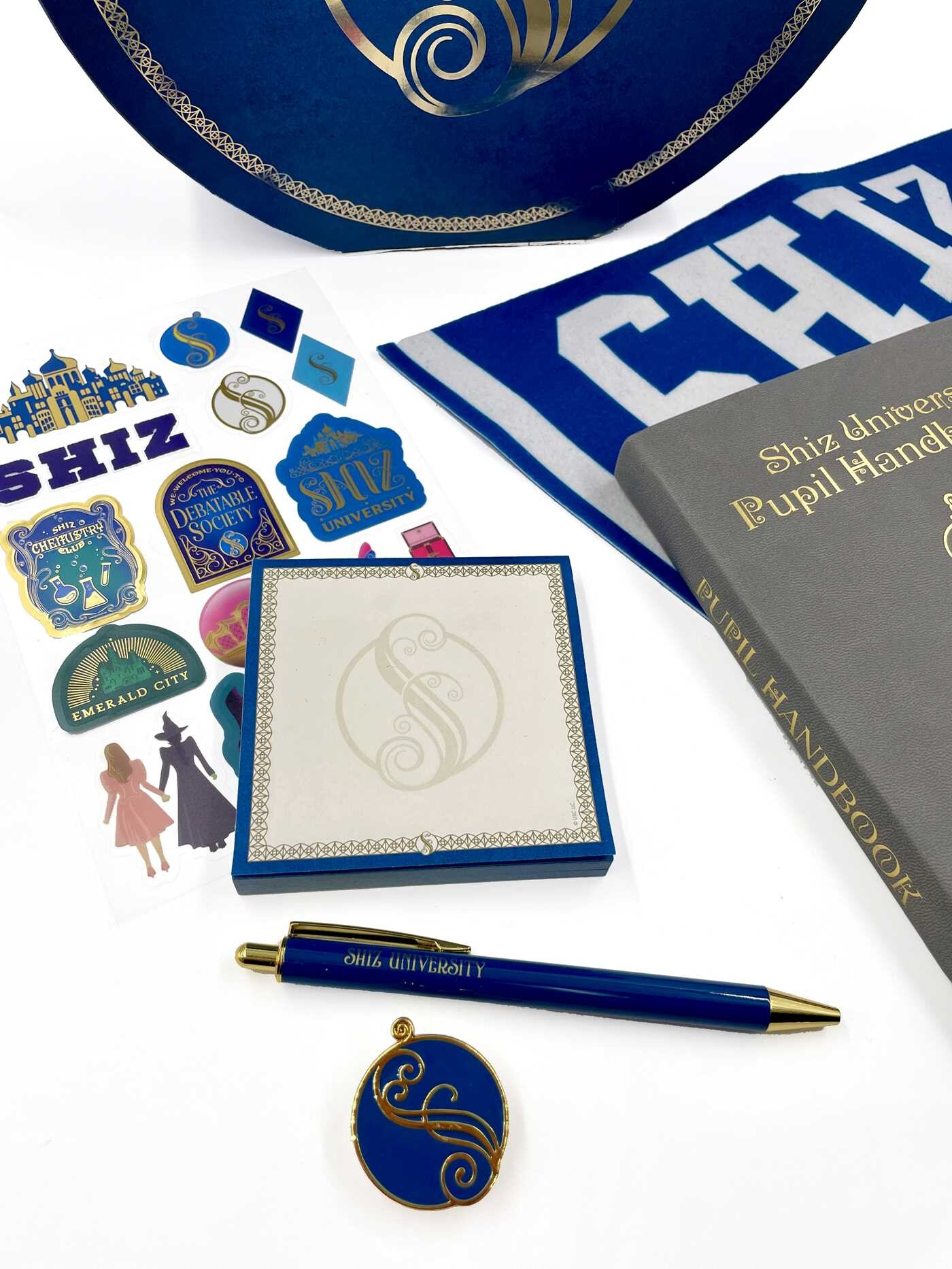 Wicked: Shiz University Deluxe Gift Set - Book Summary & Video | Official Publisher Page | Simon ...