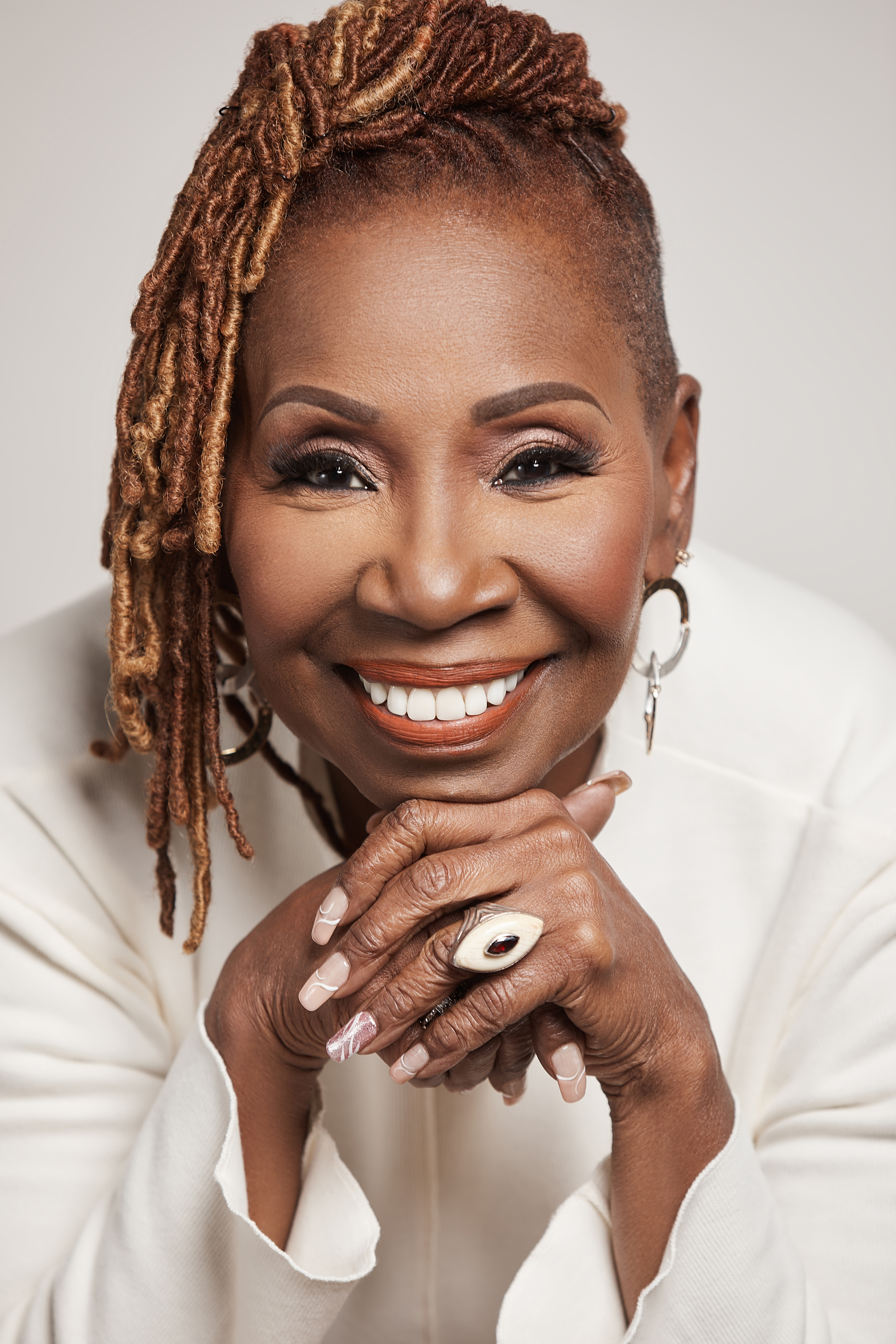 Entretanto (In the Meantime) | Book by Iyanla Vanzant | Official ...